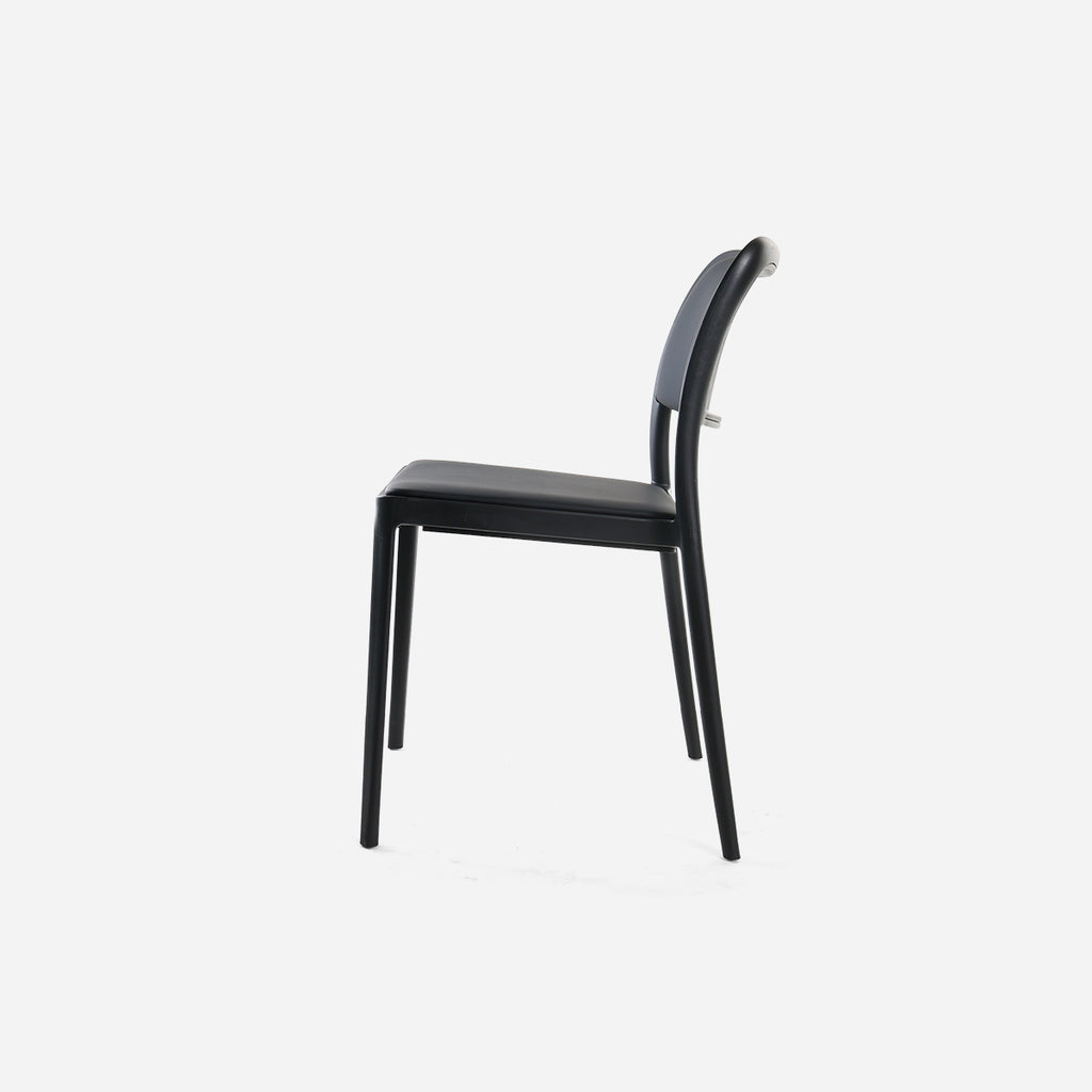 Uratex Brooklyn Chair - Black – SM Home